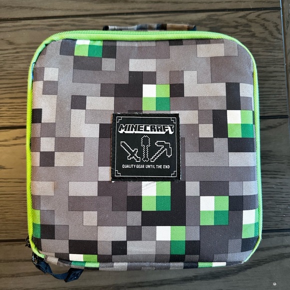 Minecraft | Other | Minecraft Themed Lunchbox | Poshmark
